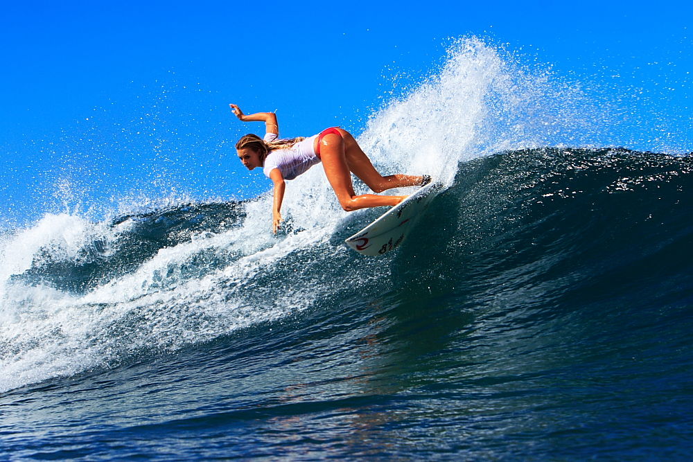 Alana Blanchard Surfing Style A Star News And Gallery
