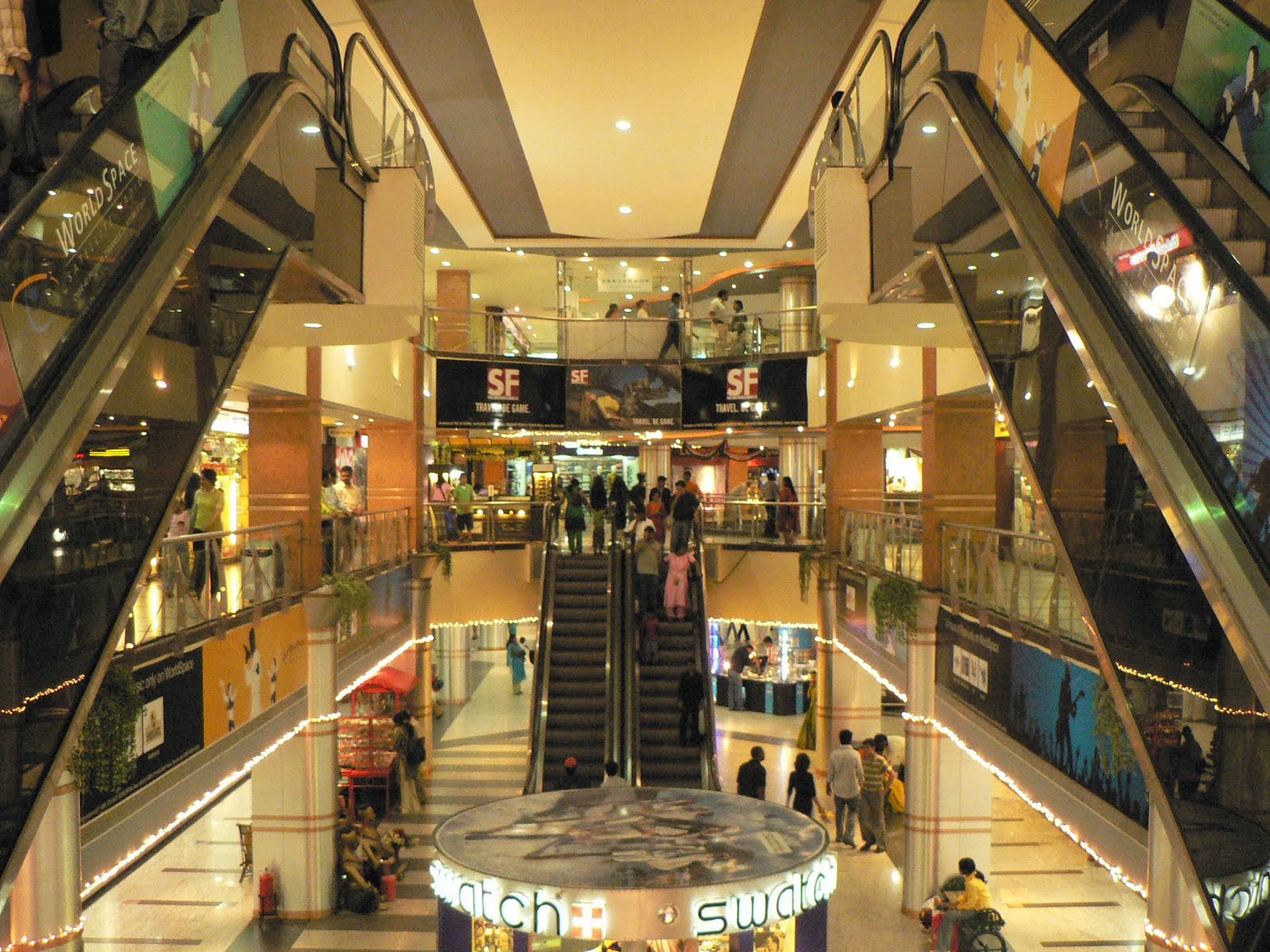 Bangalore shopping: Garuda Mall
