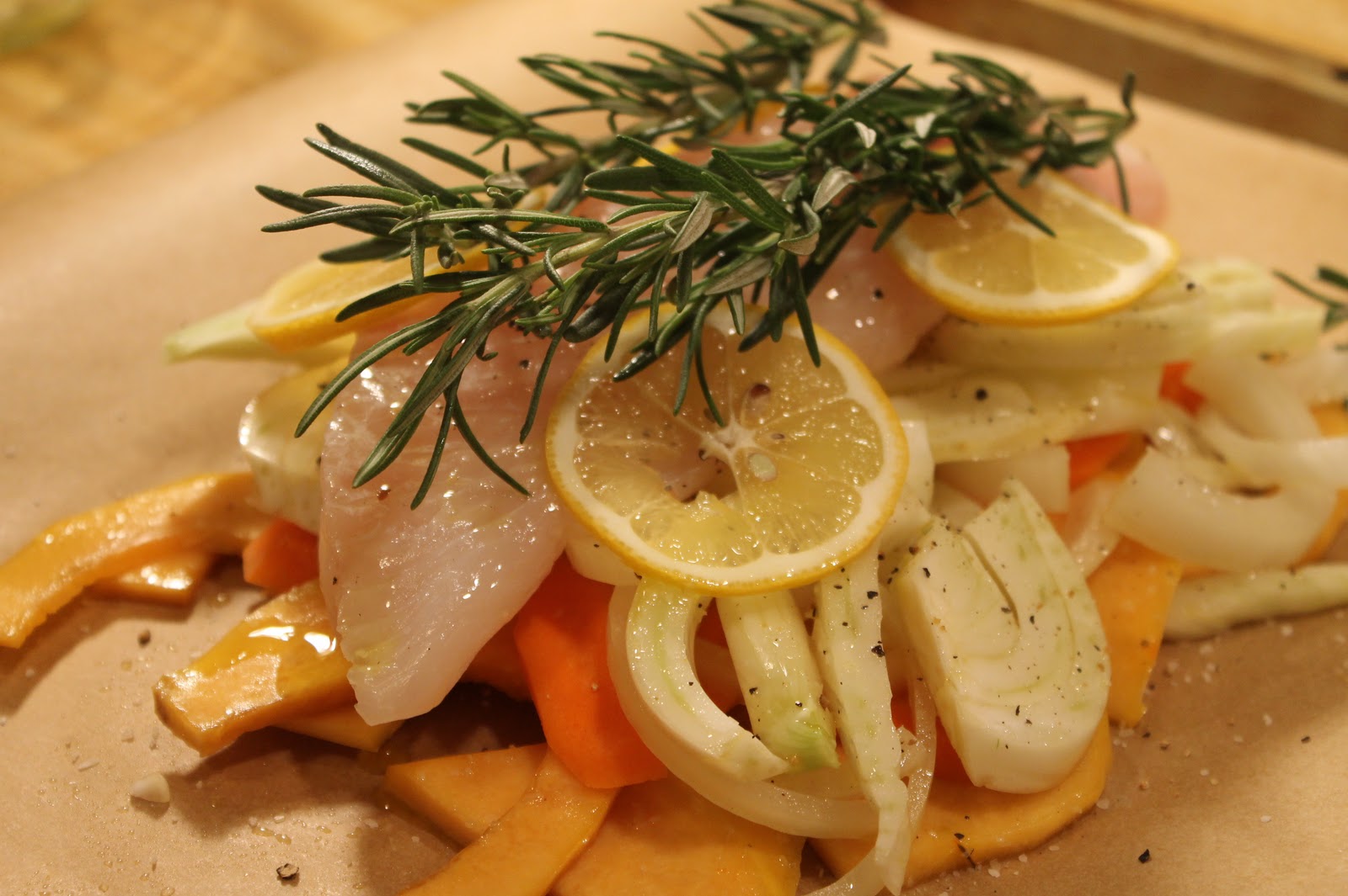 ty's kitchen: Parchment Paper Steamed Fish