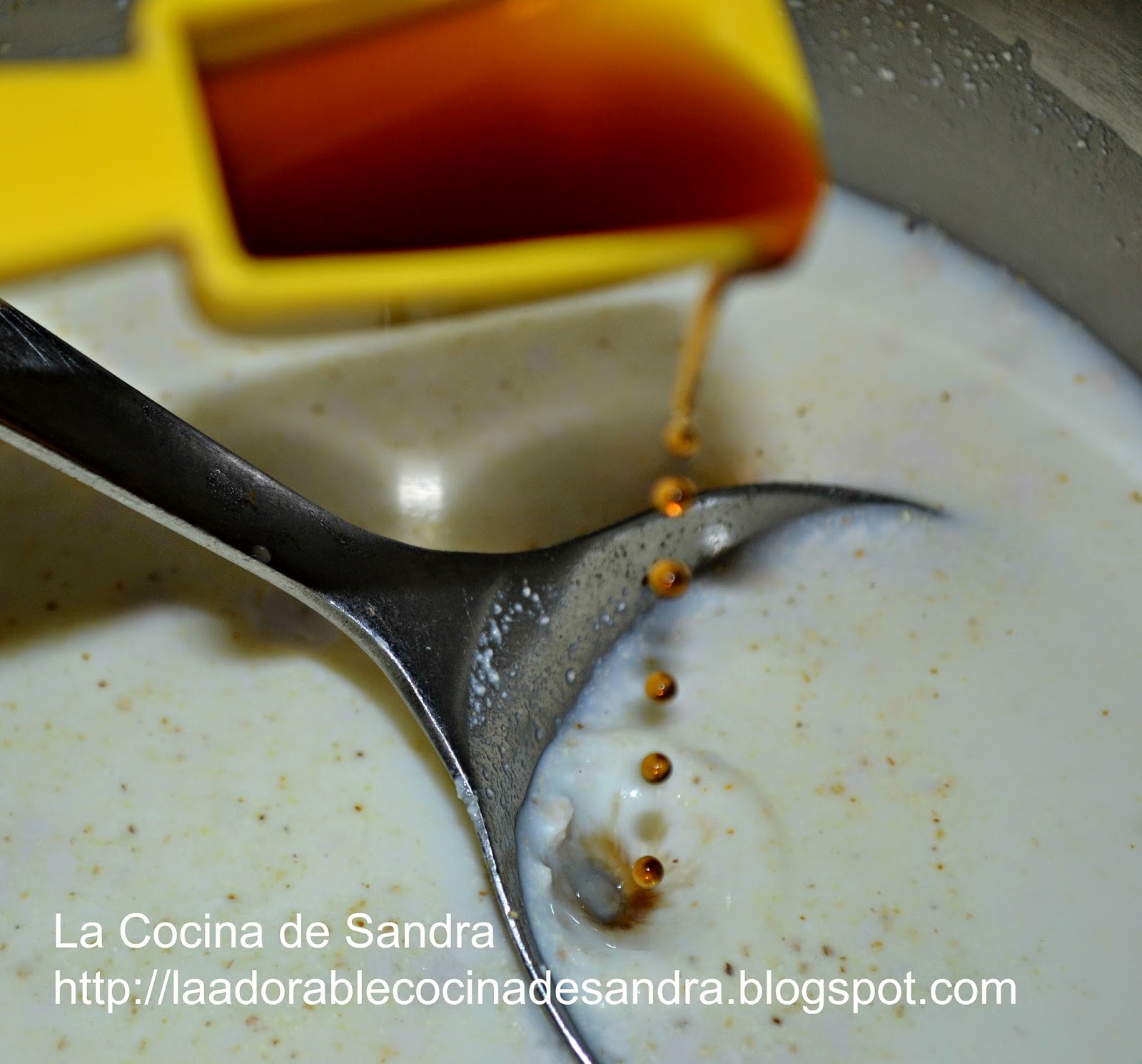 La Cocina de Sandra: FUNCHE CON COCO