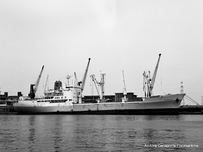 cenaships and so: m.v. KANANGA