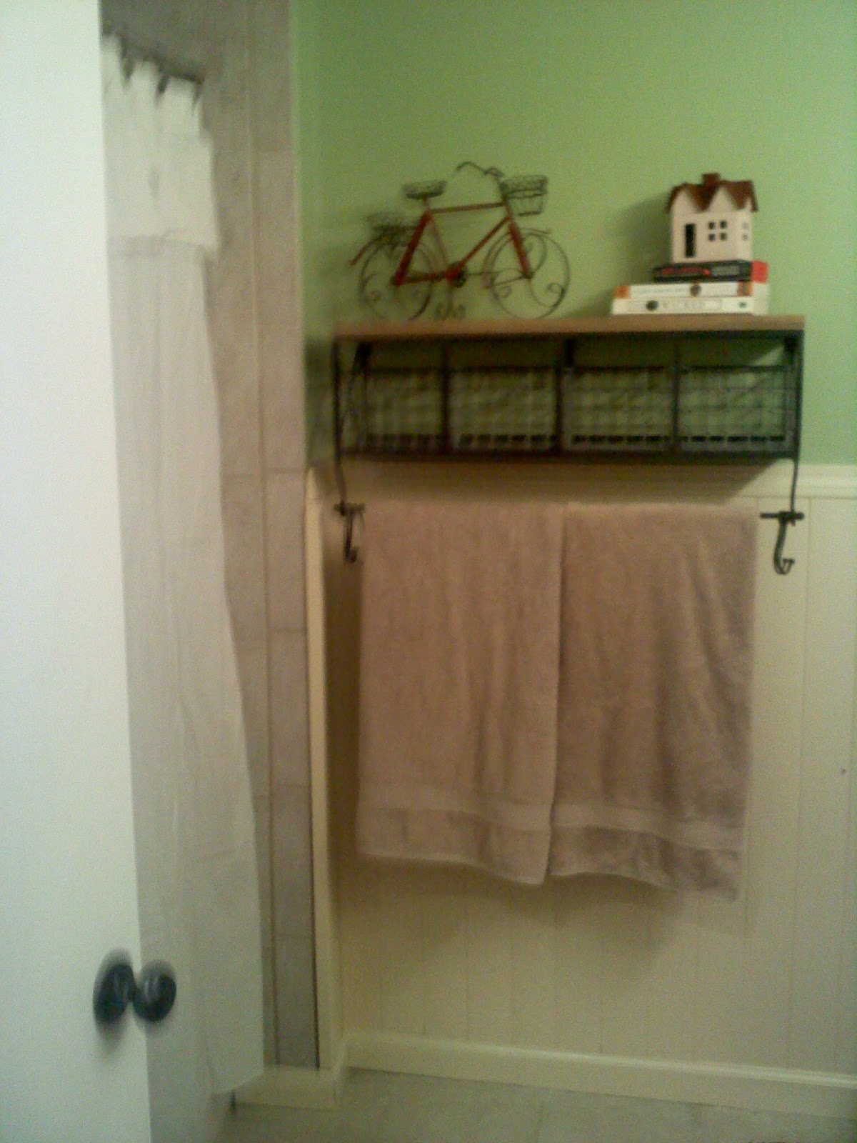 Housewife of Independent Means: Wizard of Oz Bathroom!