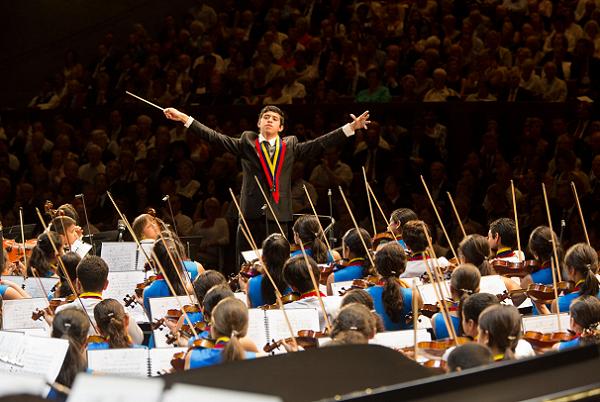 Ionarts: Notes from the 2013 Salzburg Festival ( 14 ) El Sistema • Ntl ...