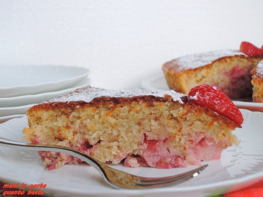 Mani in pasta quanto basta: Torta fragolina