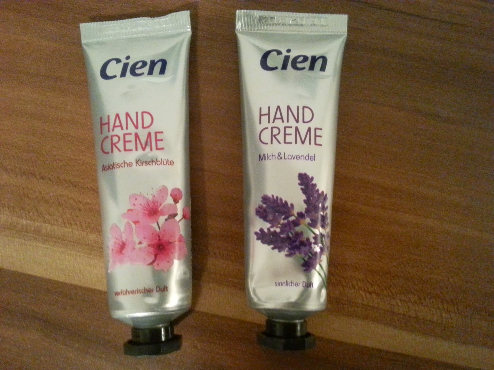 Das kleine Testcafé: Cien Handcreme