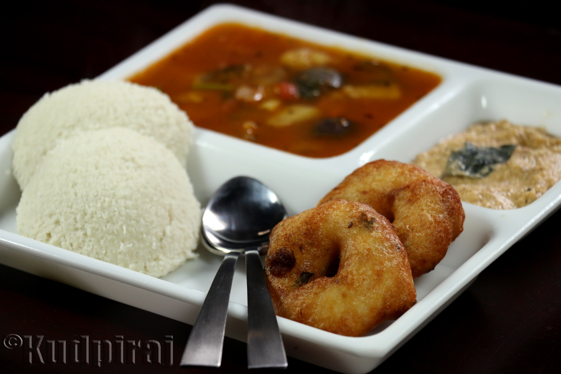 Kudpiraj's Garam Tawa: Biscuit Ambade