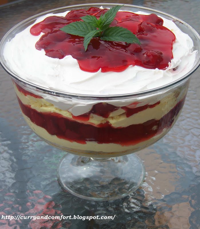 Kitchen Simmer: Pineapple and Strawberry Trifle