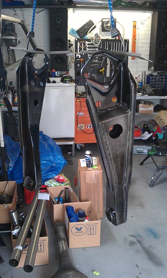 1970 Mustang Plain Jane Sleeper: Boxing Lower Control Arms