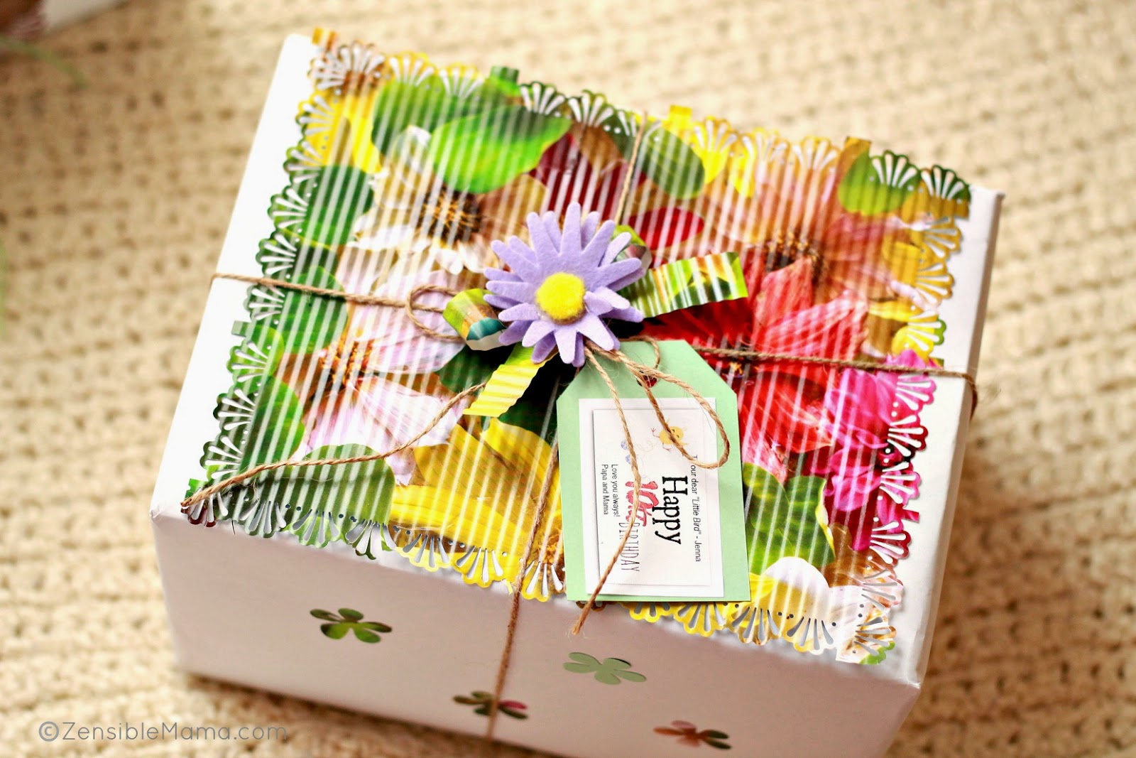 Zensible Mama: DIY + Recycle: Unique Gift Wrapper Using Old Calendar