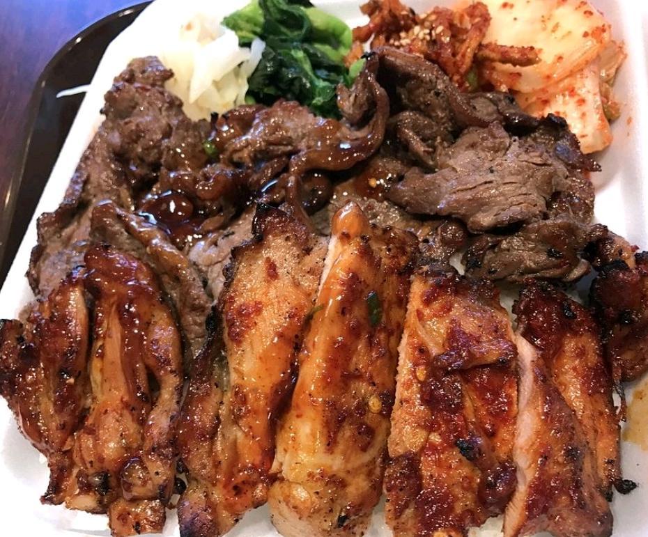 Barbecue chicken and beef