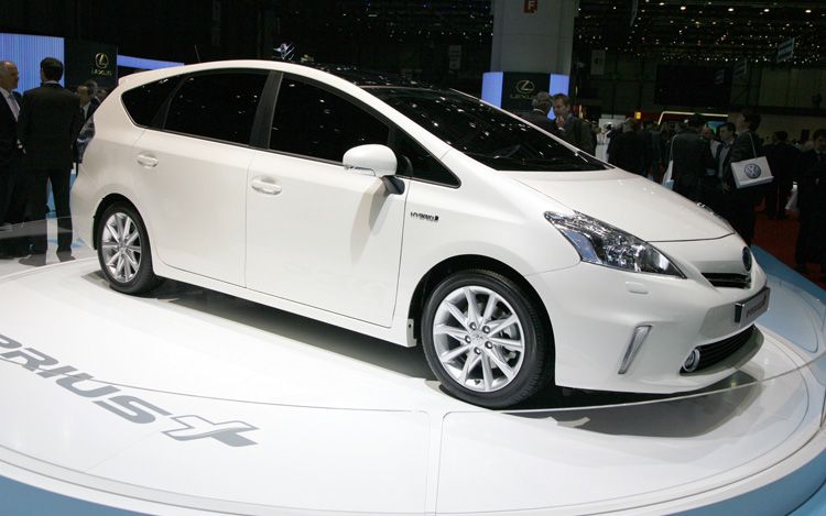 Modified Cars: 2012 Toyota Prius+