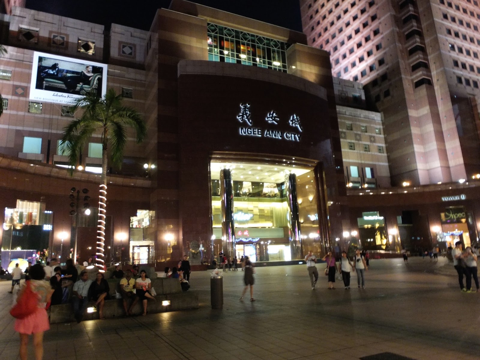 27 Thousand Waves: Day 1: Singapore in 36 hours!