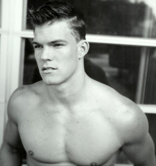 Alan Ritchson as Jack Reacher on Amazon Prime - claims natty : r ...