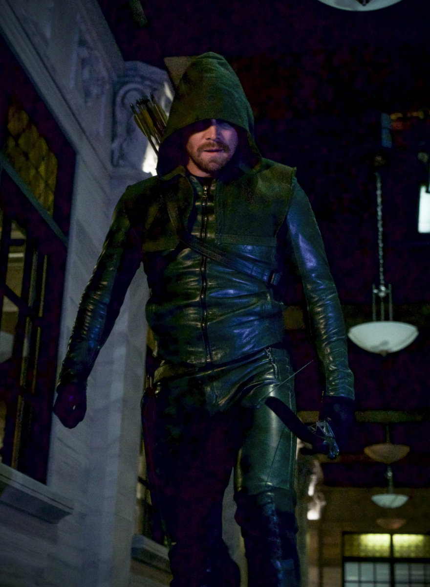 SNEAK PEEK : "Arrow: Fundamentals"