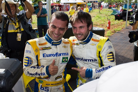 Max Wilson sai na pole em Ribeirão Preto