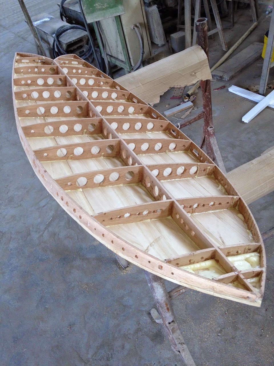 Wooden Surfboards: The Italian Lis Fish