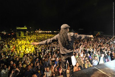THE REGGAE SUNSPLASH FESTIVAL