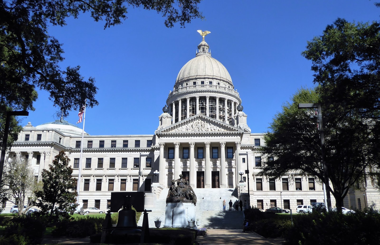 RV Khronicles of Kevelyn: Mississippi State Capitol