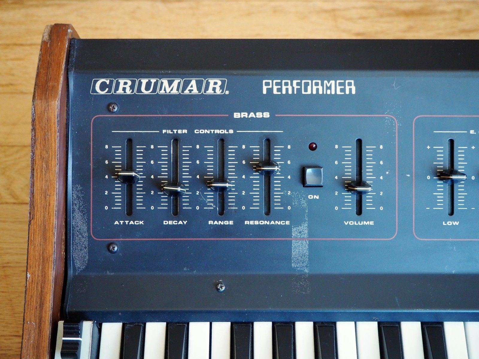 MATRIXSYNTH: 1970s Crumar Performer Vintage Analog Synthesizer Strings ...