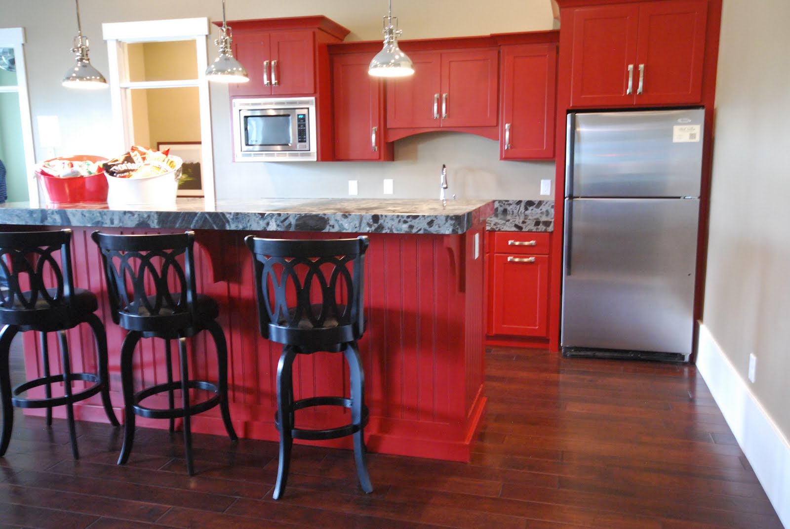 The Granite Gurus: Parade Home #10...Master Bath, Downstairs Kitchen ...