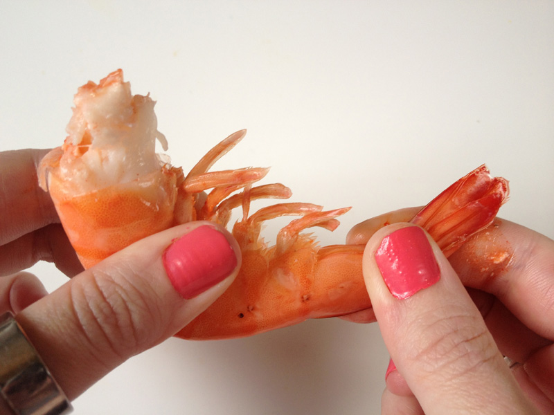 Free From G.: How To Peel and Devein Prawns