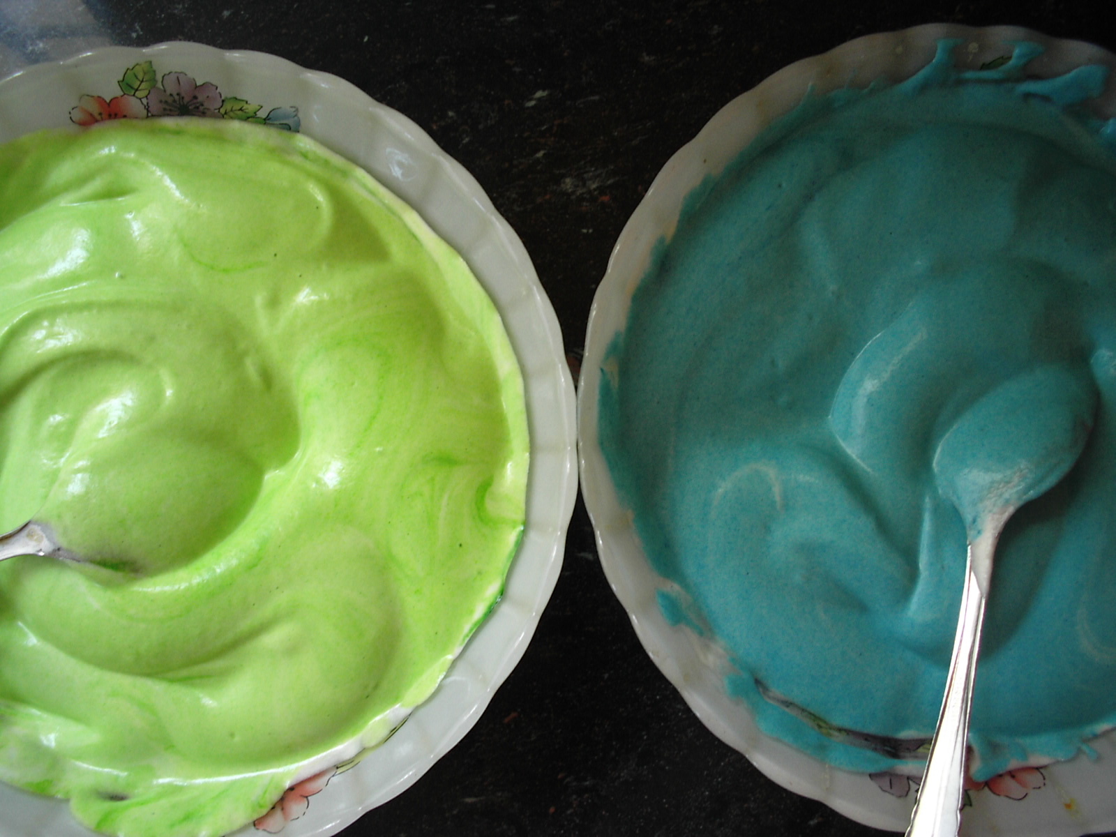 Resepi Kek Karamel Pelangi Lembut Dan Sedap | Tutorial Bergambar