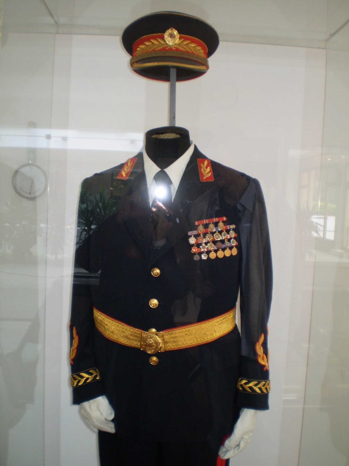 blog DD: grave of Comrade Tito/Belgrade