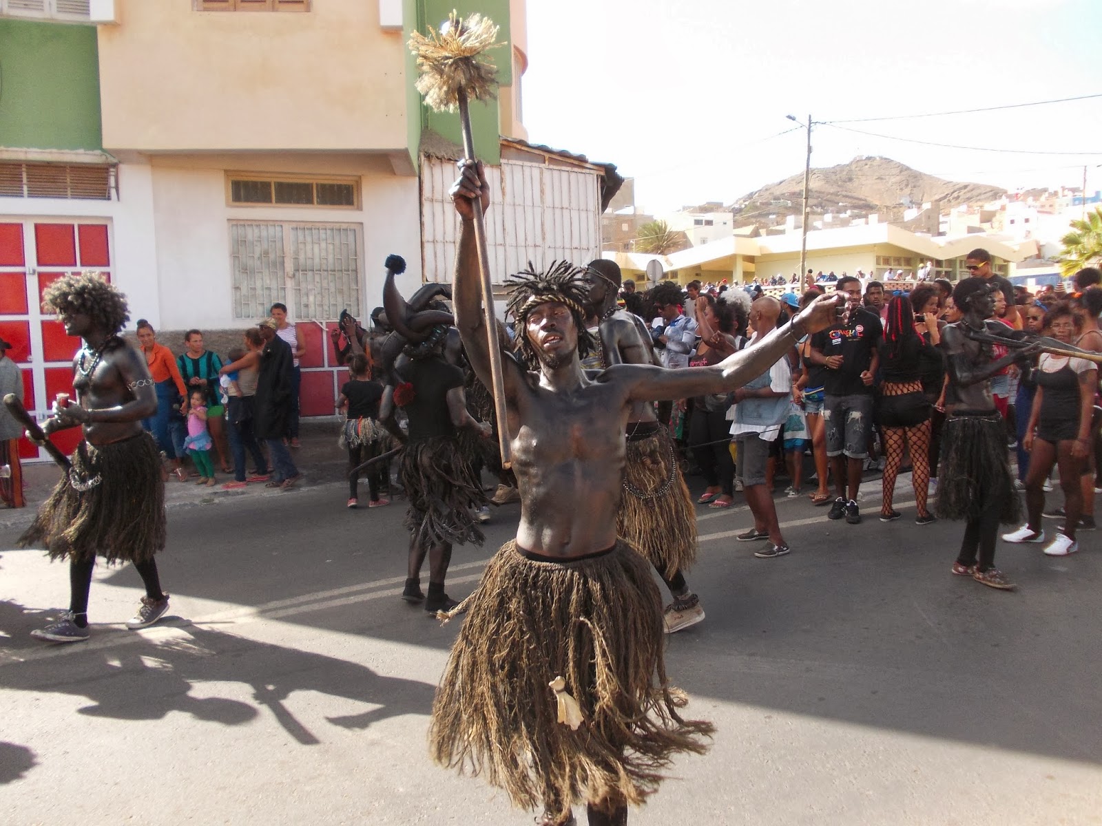 Praia de Bote: [0724] Mandingas animam o Mindelo