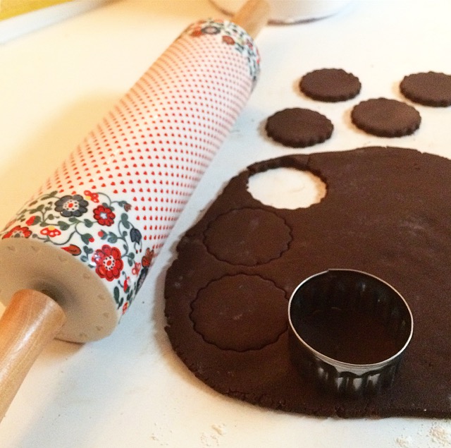 Hungry Hungry Highness: Homemade Oreos