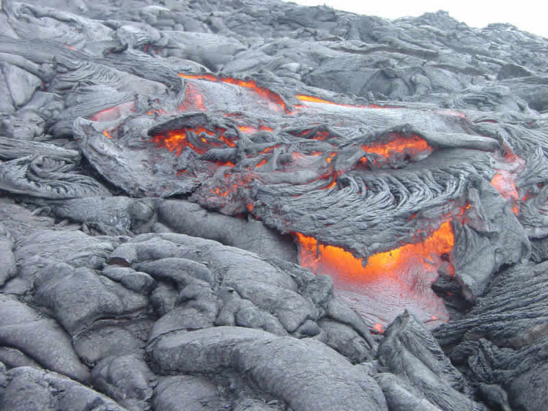 Redefining the Face Of Beauty : Volcano National Park: U.S. Natural Wonder