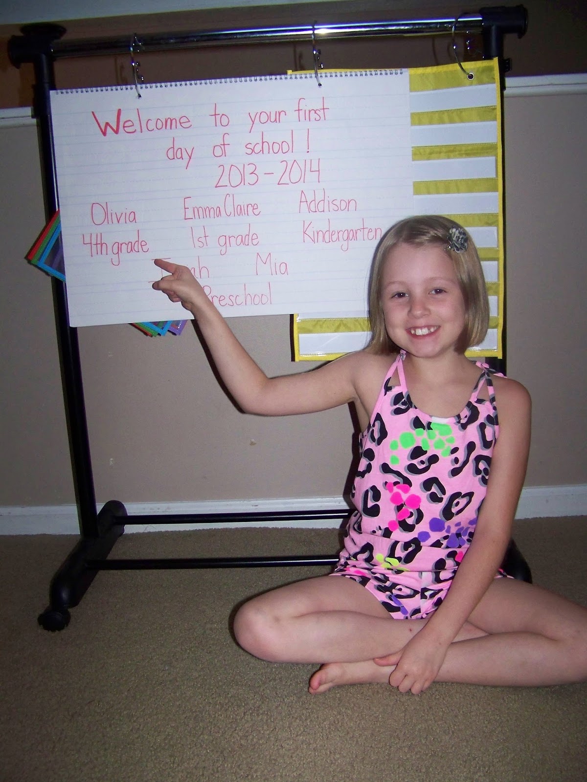 Leslie's Little Smittles: FIRST DAY OF SCHOOL FIRST DAY OF SCHOOL!!