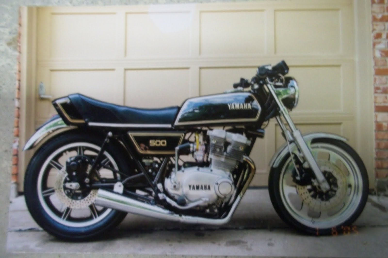 XS/TX 500: Jim's fuzzy pictures of fuzzy XS500 pictures