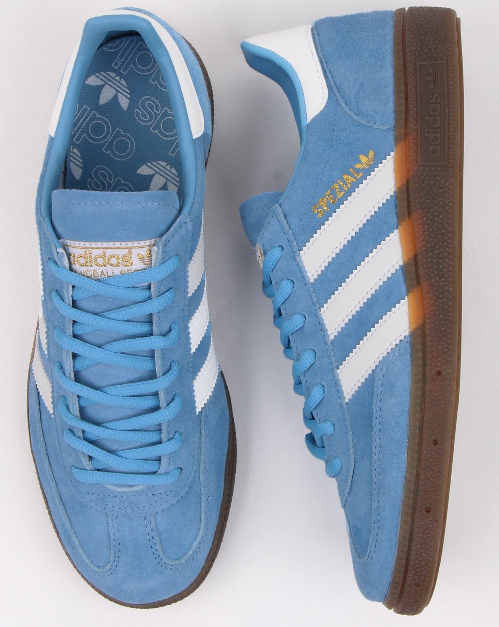 Seri Sepatu Adidas yang paling Populer Dipakai Suporter Casuals ...