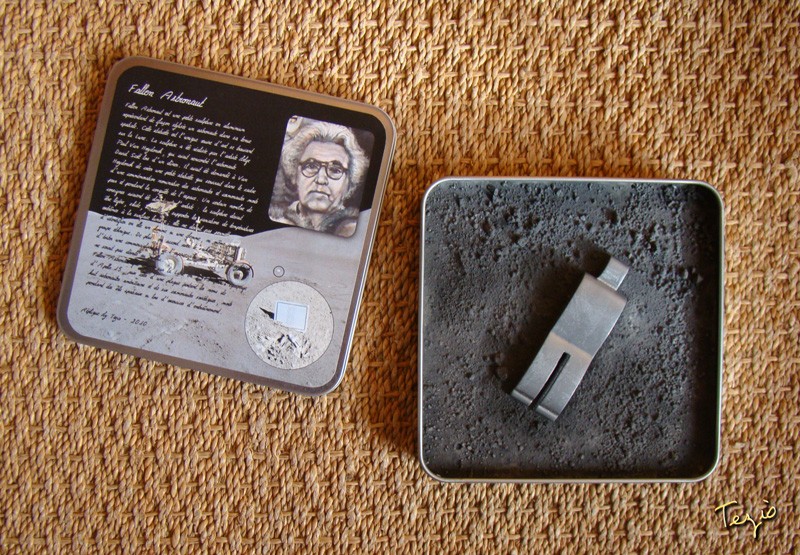 Observatoire du Land Art: Fallen Astronaut, 1971-72