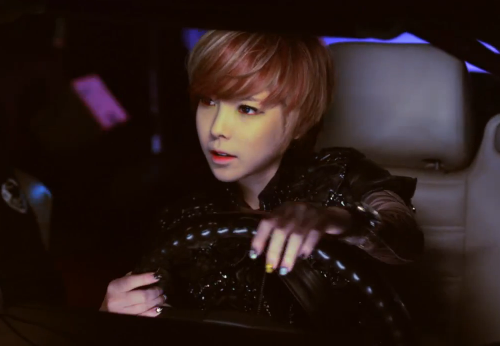 D-Unit reveals video teaser of Ujin for "Luv Me"