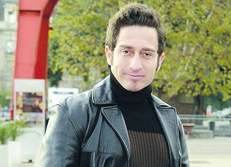 Alejandro Paker: “Casi normales muestra lo que se oculta”. - El ...