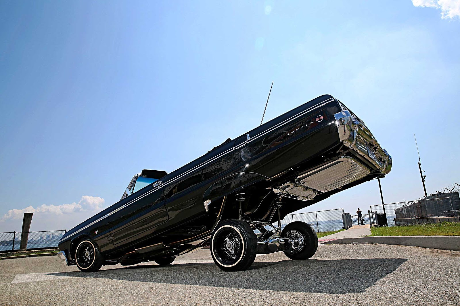 LOWRIDER: A ’64 IMPALA RAG THAT BRINGS HEAT TO THE EAST COAST