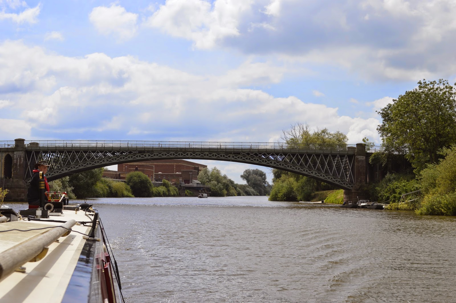 Narrowboat Winedown: River Severn to Stourport