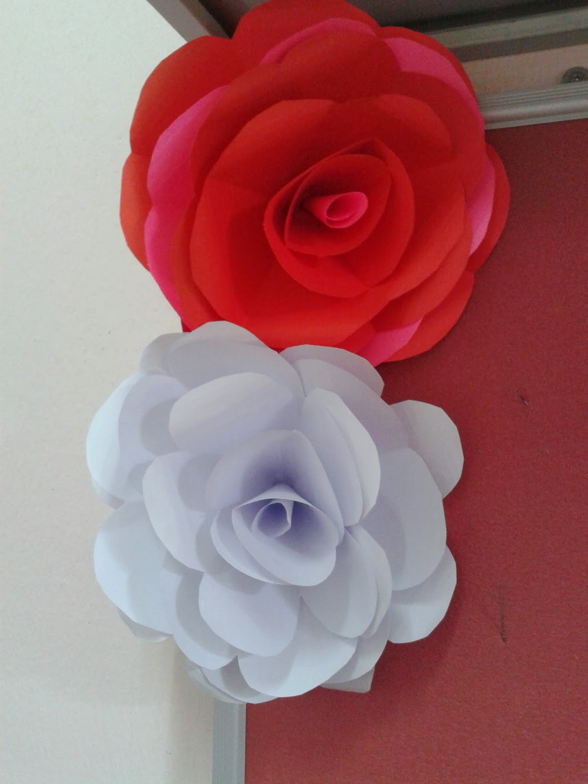 Cik Pepatung: DIY: Bunga ros besar mudah (Rose Foam)