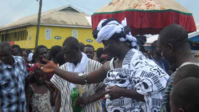 AKUAPEM PEOPLE: GHANA`S ANCIENT GUANS AND AKANS OF THE MOUNTAINS