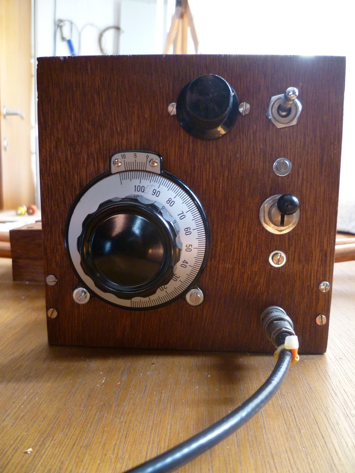 Magnetic Loop antenne: ON4APZ DUBBELRING ANTENNE 30m-160m: BESCHRIJVING