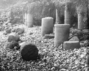 artiststory: Ancient Selfies and Miriam’s Well