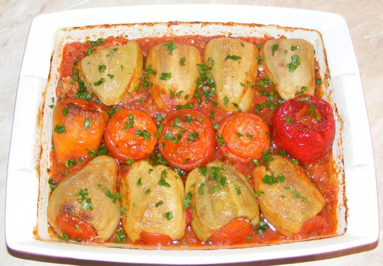 Ardei umpluti cu peste | Preparatedevis.ro