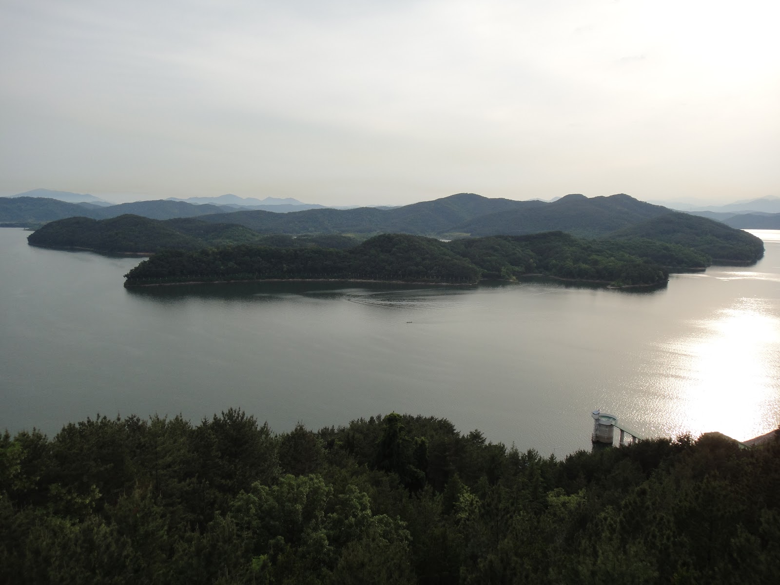 Jon Pang's Korean Adventure: Jinyang Lake Observatory and late night Music