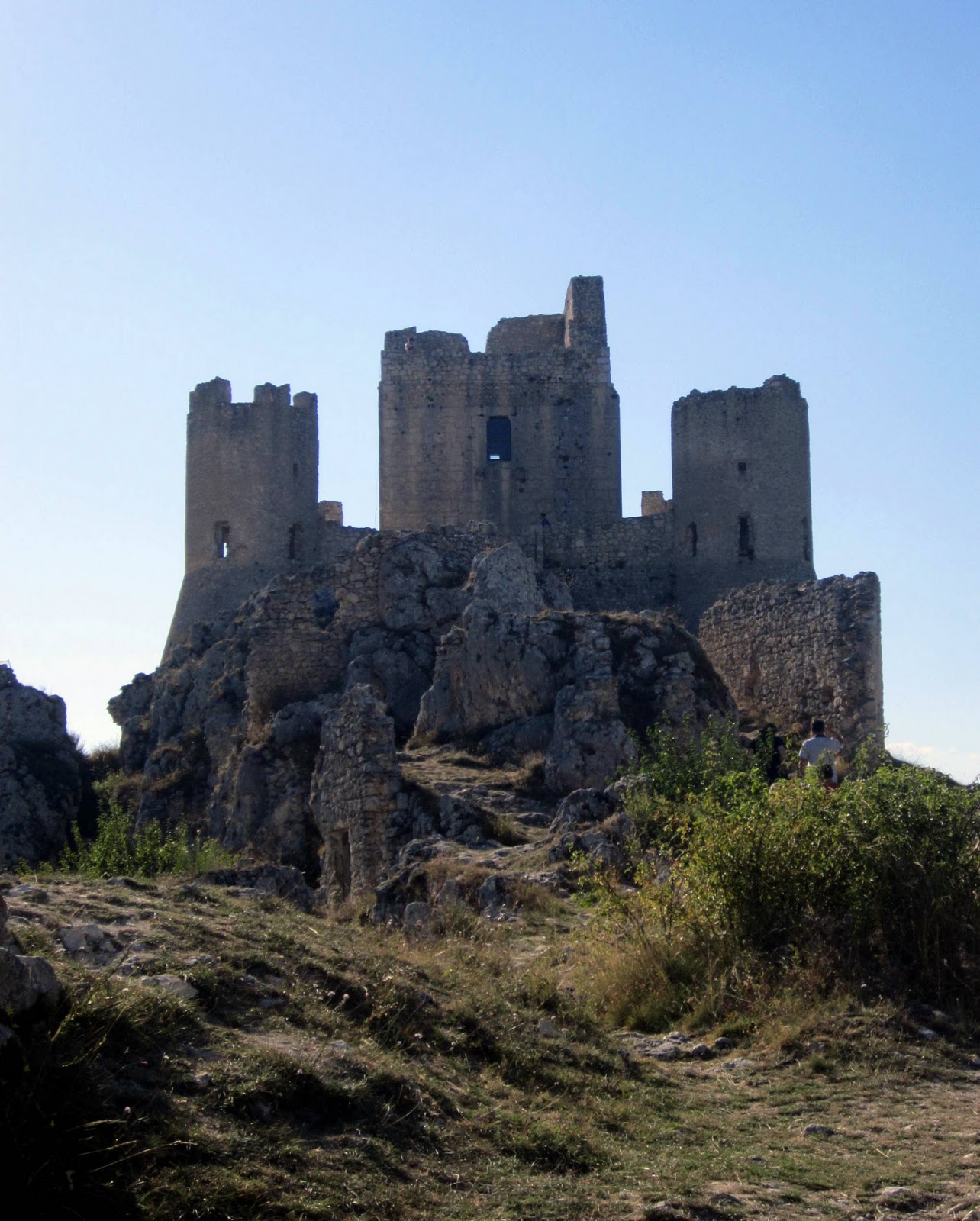 Enchanting Italy: The Magic of the Rocca Calascio