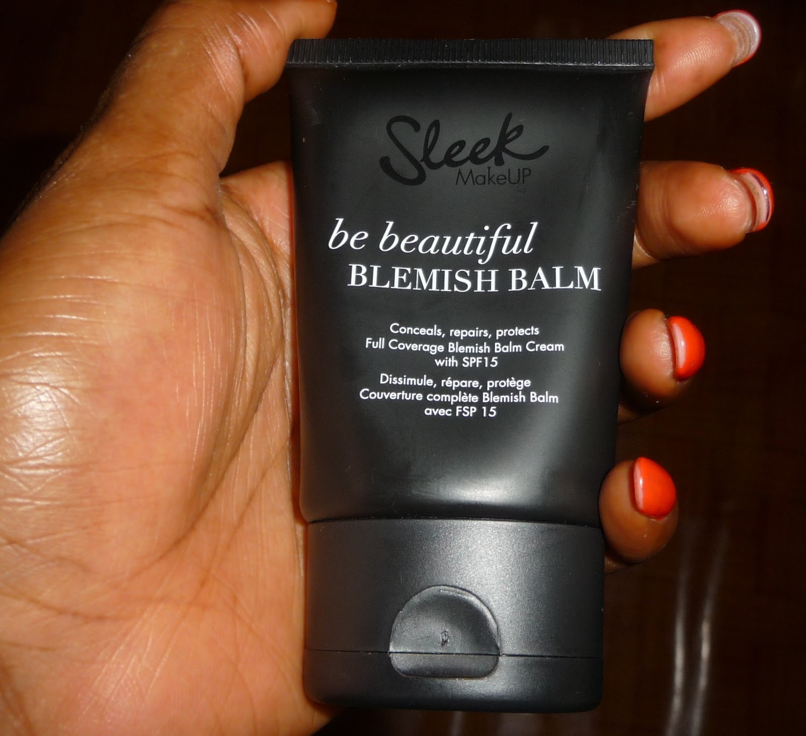 Review | Sleek Be beautiful blemish balm (dark) | VIEVEBUTTERFLY