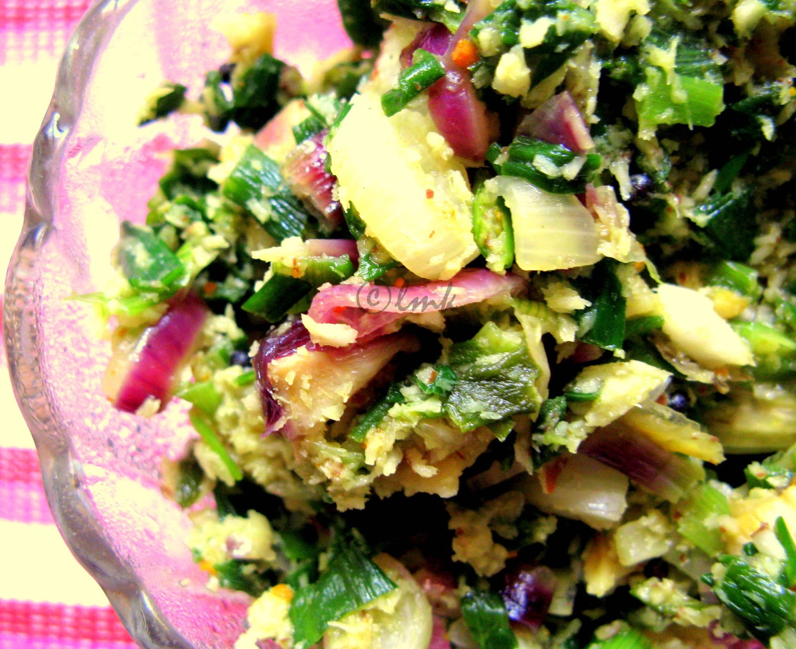 My Kitchen Lab!!!: Ulli Thoran - Spring Onion Stir Fry