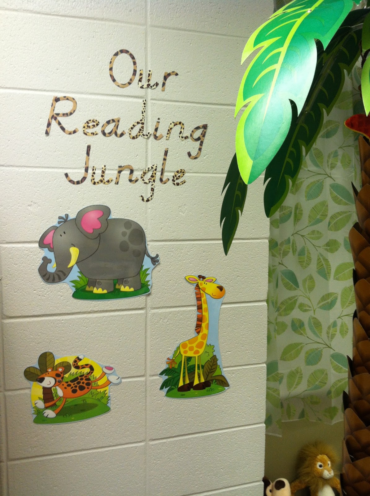Teaching Kindergarten Kiddos: We Are Wild About Learning!