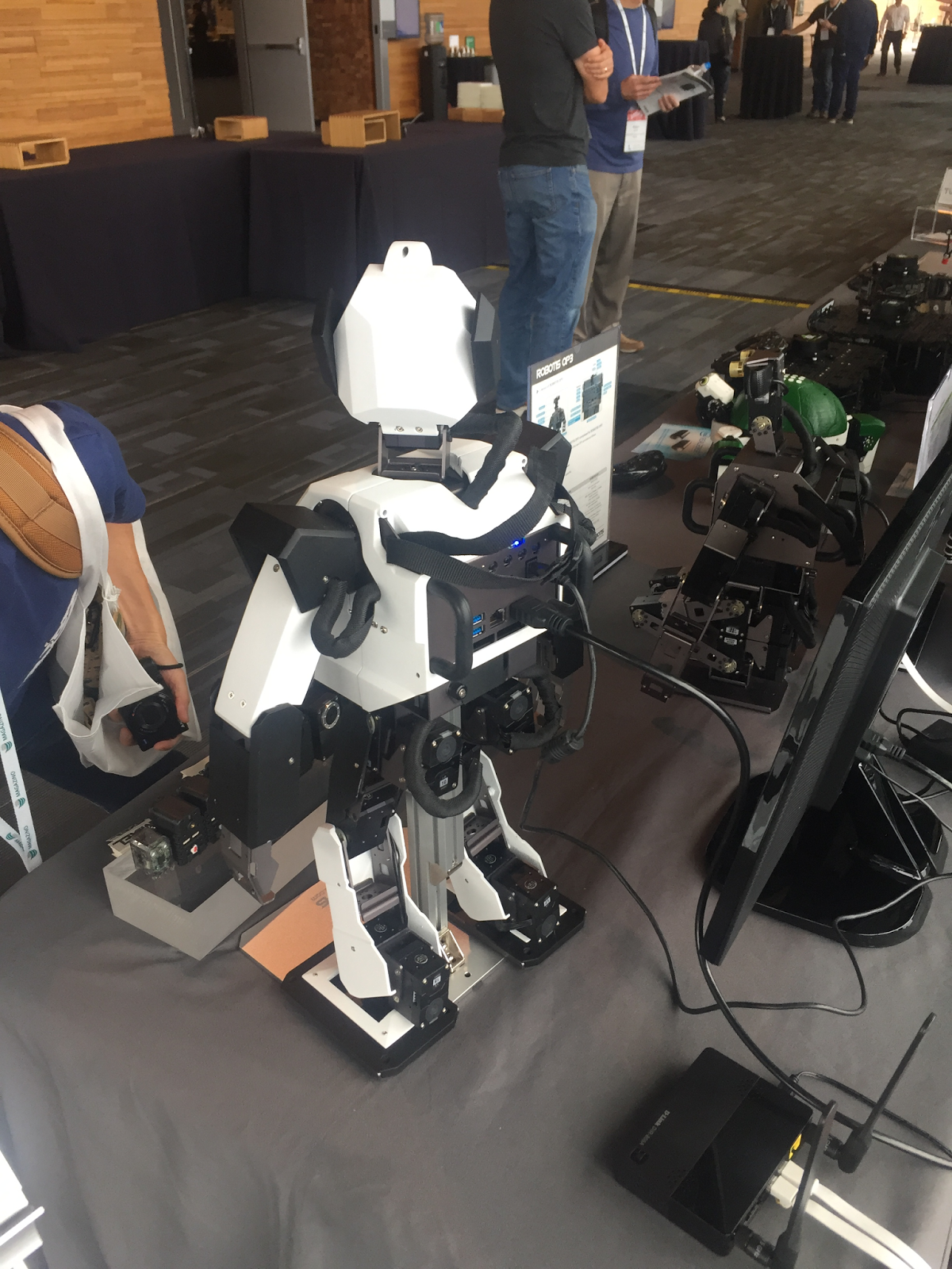 I, Bioloid: ROBOTIS-OP3 Review