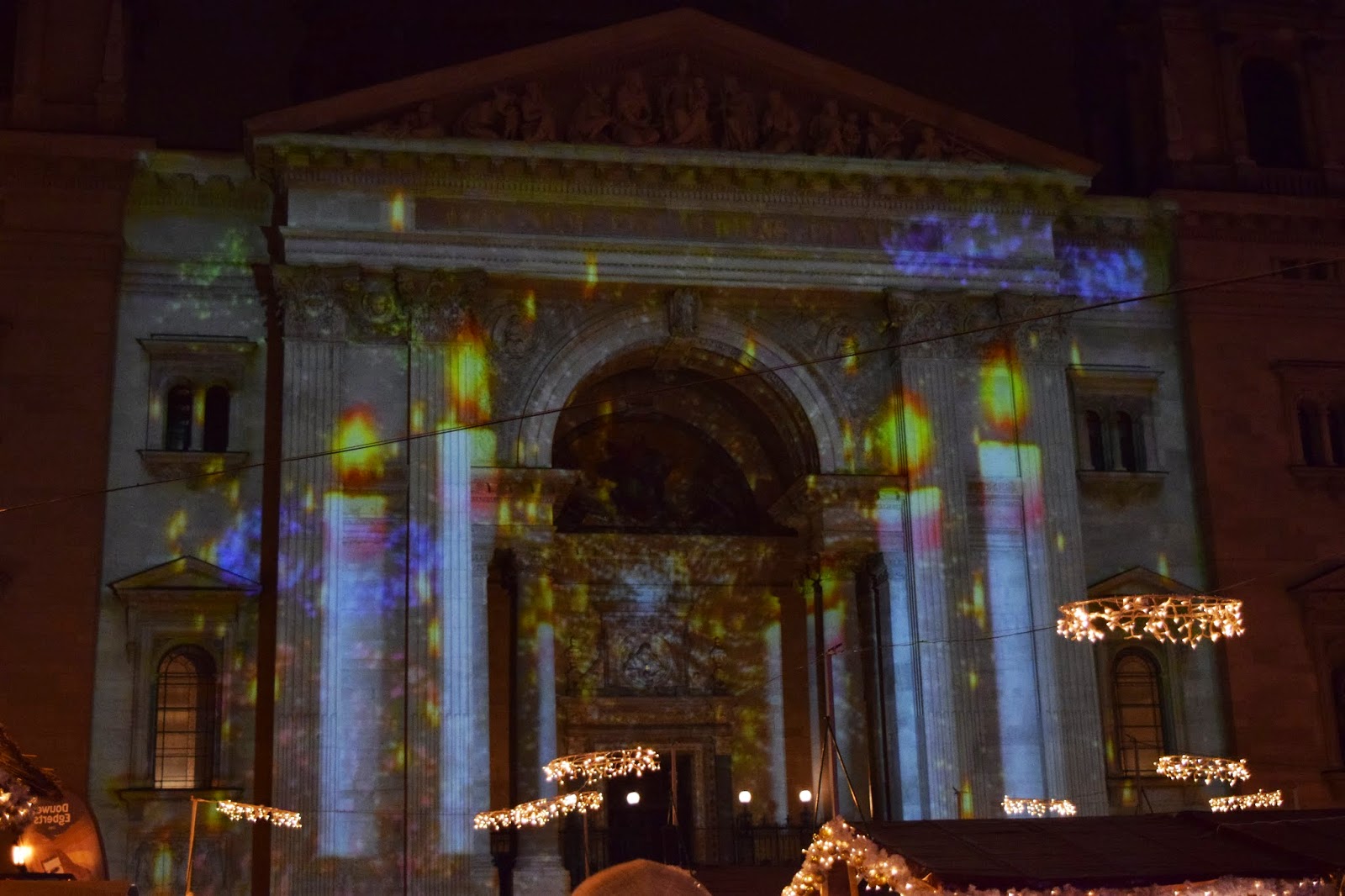 A Year in Hungary: Christmas in Hungary - Traditions